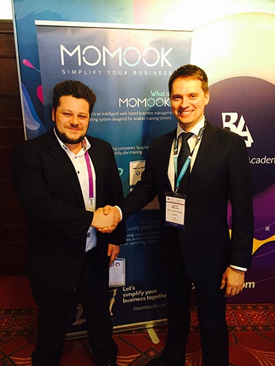 MOMook signs a deal with German aviation training center SIM4u